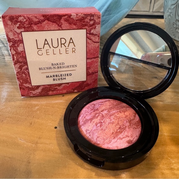 Laura Geller | Makeup | New Laura Geller Baked Bushednbrighten Tropic ...